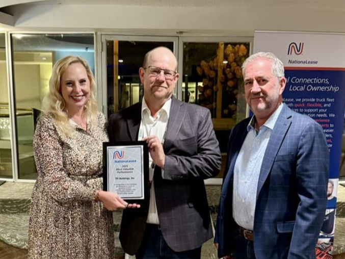 NationaLease Honors Excellence at Canadian Leadership Summit ...
